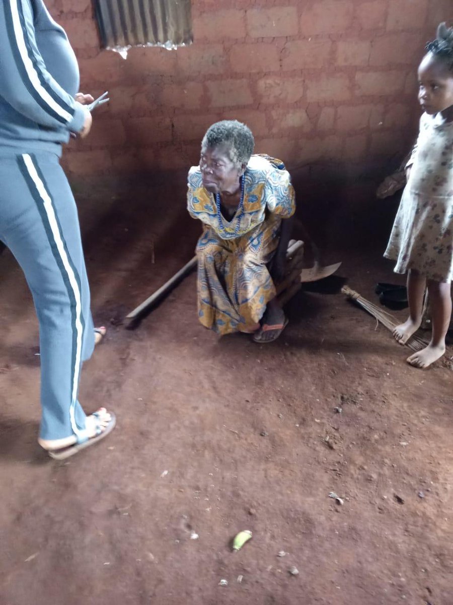 Mimi Mefo Info On Twitter Emelda Aid Foundation Provides Comfort To