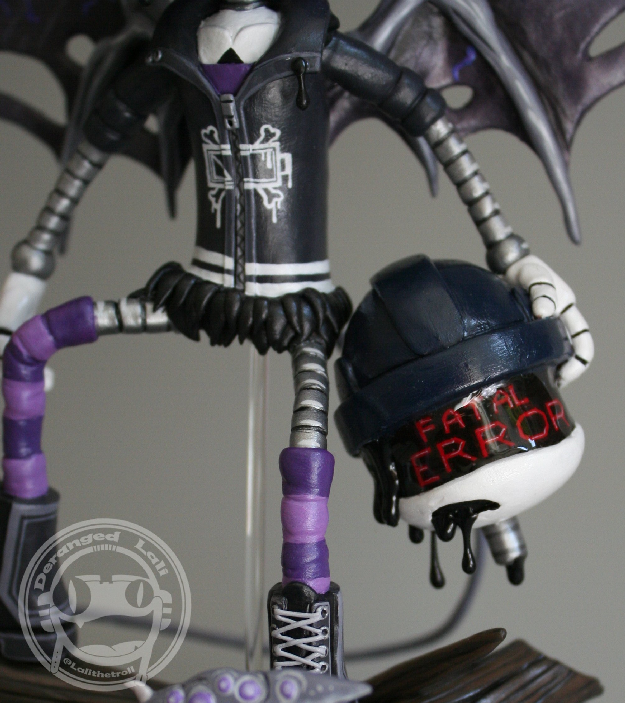 Deranged Lali (COMMISSIONS OPEN) on Twitter: "“Bite me!” I sculpted Uzi from the animated series ...