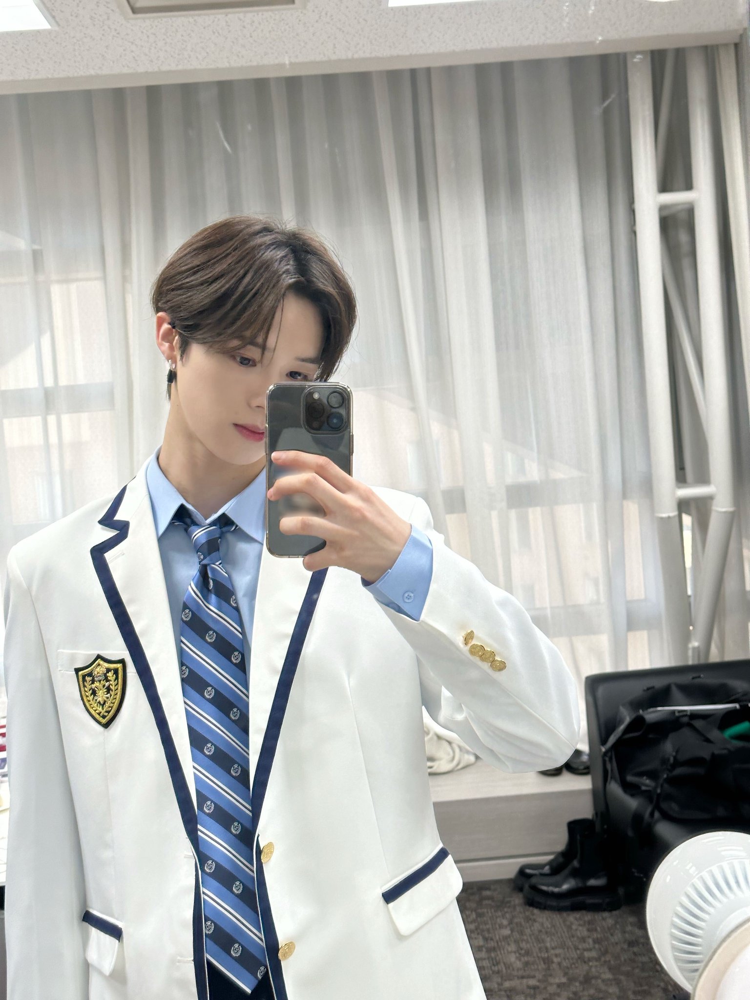 &TEAM WEVERSE on Twitter: "🌟 060723 K I can see you guys sooooooon 😊 How should I style my hair ...