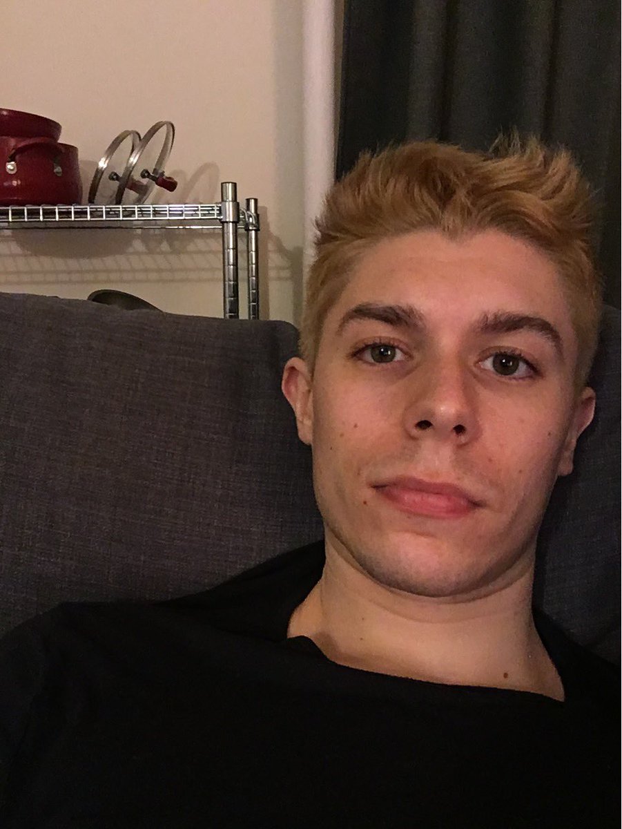 Evan Thomas on Twitter: "Miss that crazy bitch"