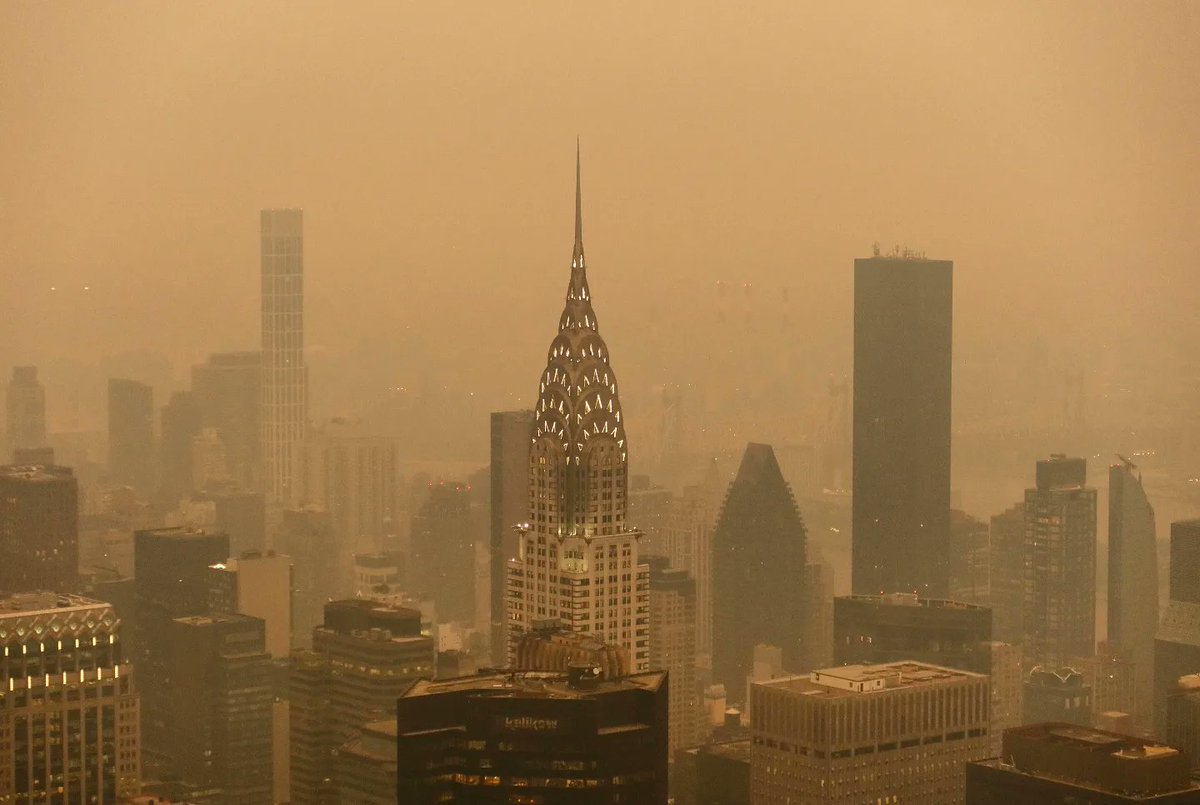 Gary Hershorn On Twitter Heavy Smoke From Canadian Wildfires Shrouds