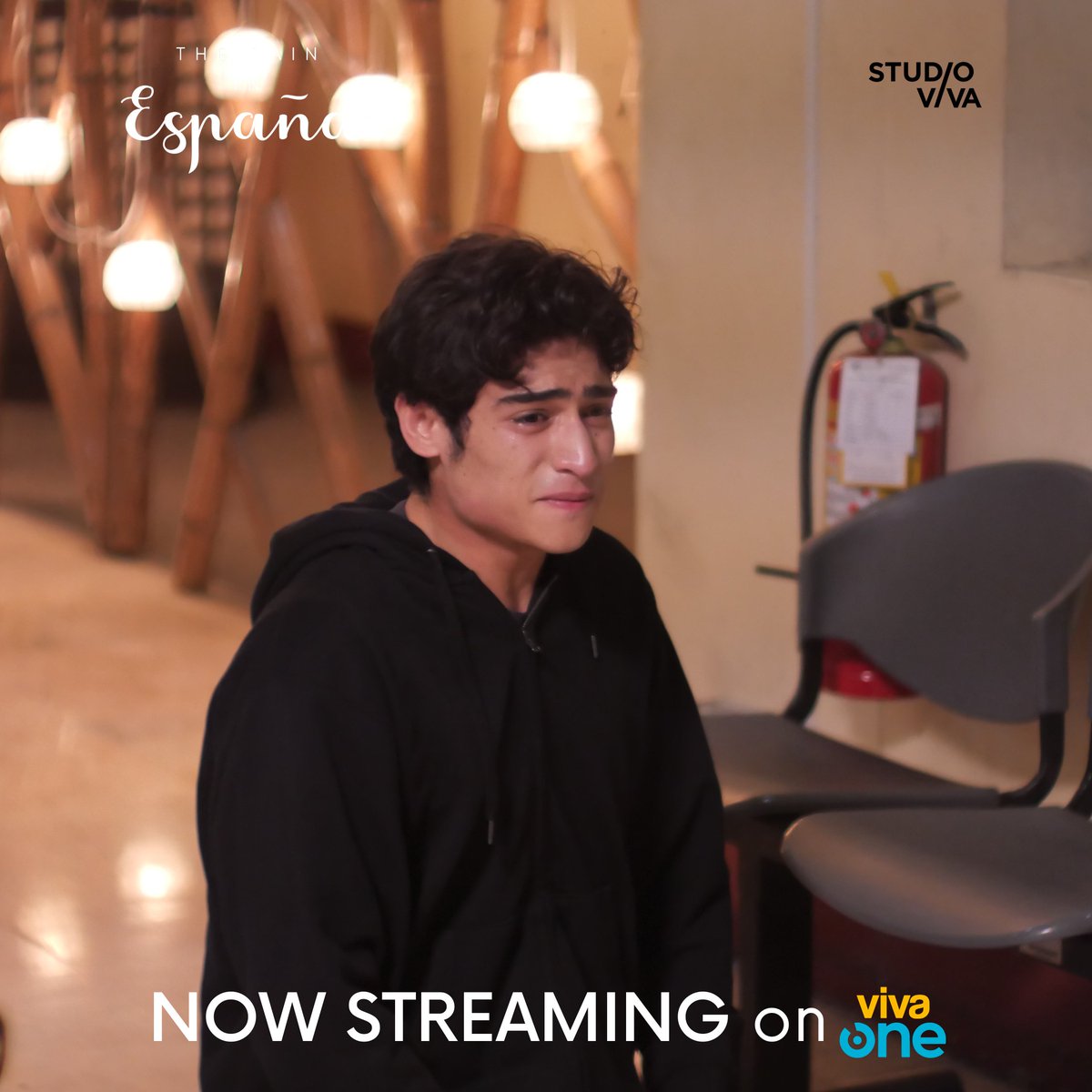 Studio Viva on Twitter: "EXCLUSIVE BEHIND THE SCENES LOOK Yung moment na umiyak at lumuhod na si ...