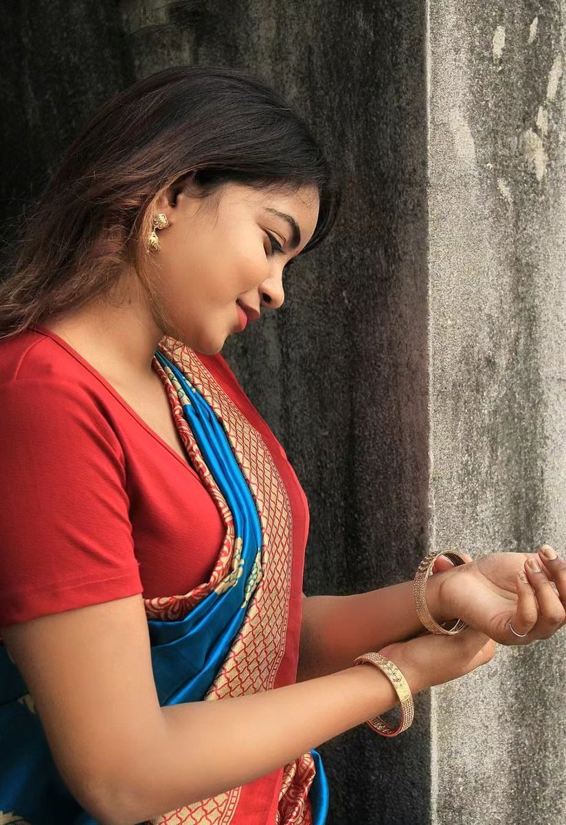 Heroines Gallery on Twitter: "#yuvashree"