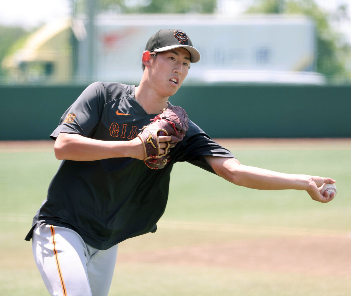 スポーツ報知 巨人取材班 on Twitter: "高卒2年目左腕・石田隼都が先発マウンド 笹原操希が「1番・右翼」…イースタン・スタメン #巨人 #ジャイアンツ #読売ジャイアンツ ...