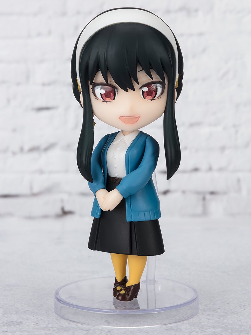 noodlestantwt on Twitter: "RT @spyfamily_info: SPY×FAMILY Figuarts mini ヨル・フォージャー -おでけけこーで ...