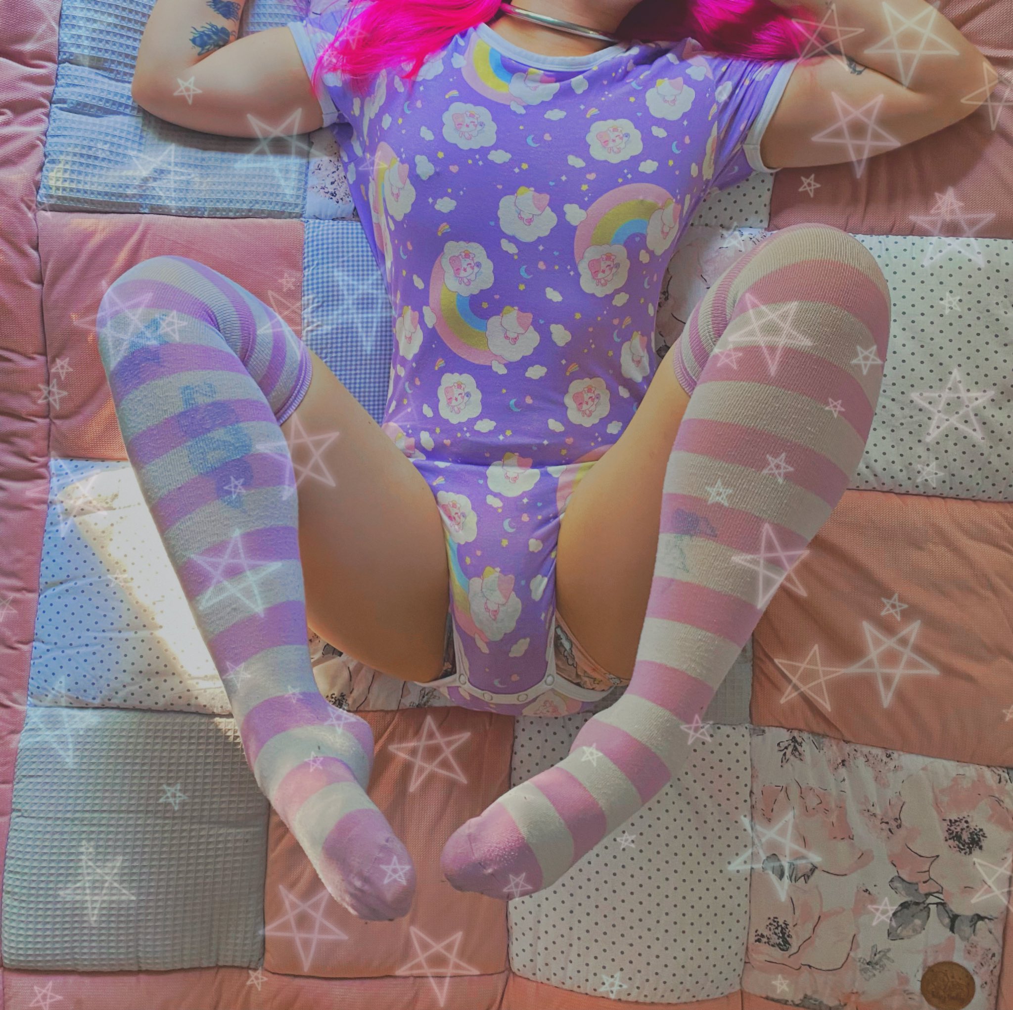 🎀 ᗢ Kittyleo ʚɞ ABDL ᗢ 🎀 on Twitter: "How do you like my edits? 💜 🎀 - Onesie from ...
