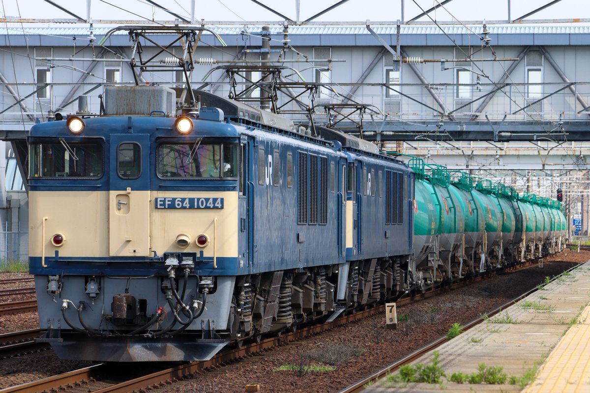 橿原 on Twitter: "5/31（水） 8785レ EF510-513＋赤ホキ 8084レ EF64-1044＋EF64-1039＋タキ 撮影したかった運用を撮影できました。"