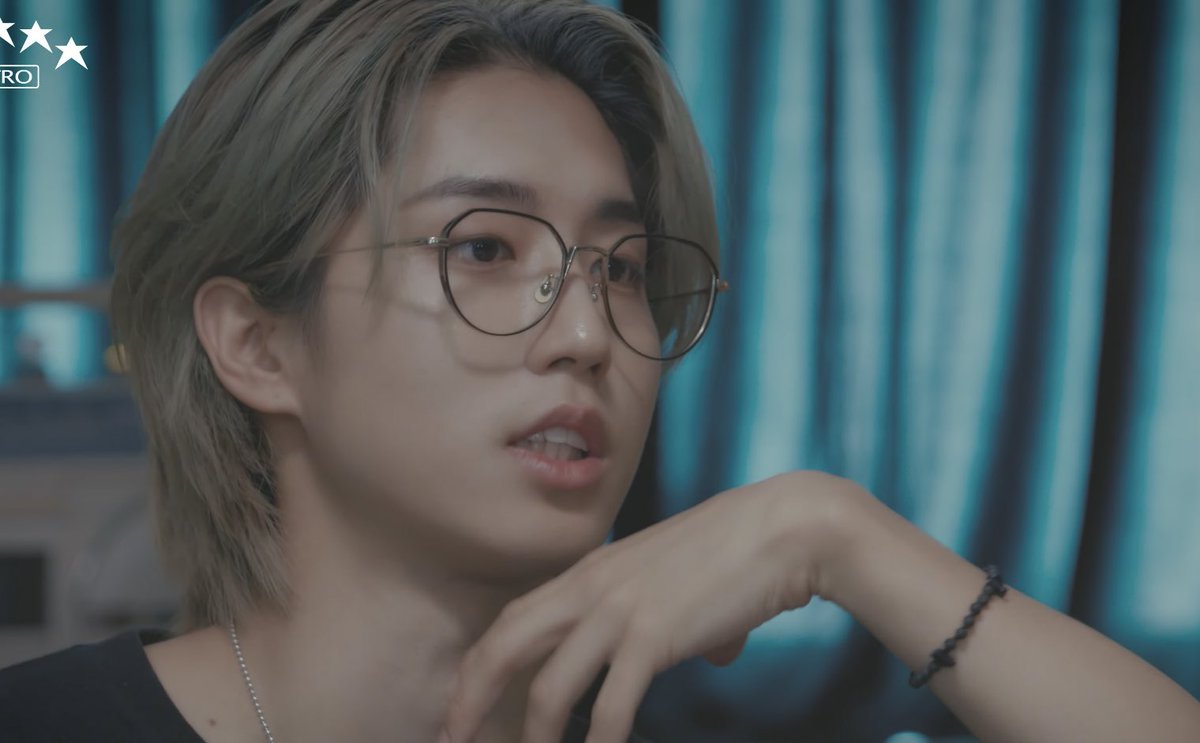 tiny han jisung 🐿 on Twitter: "oh my god han jisung 😵‍💫"