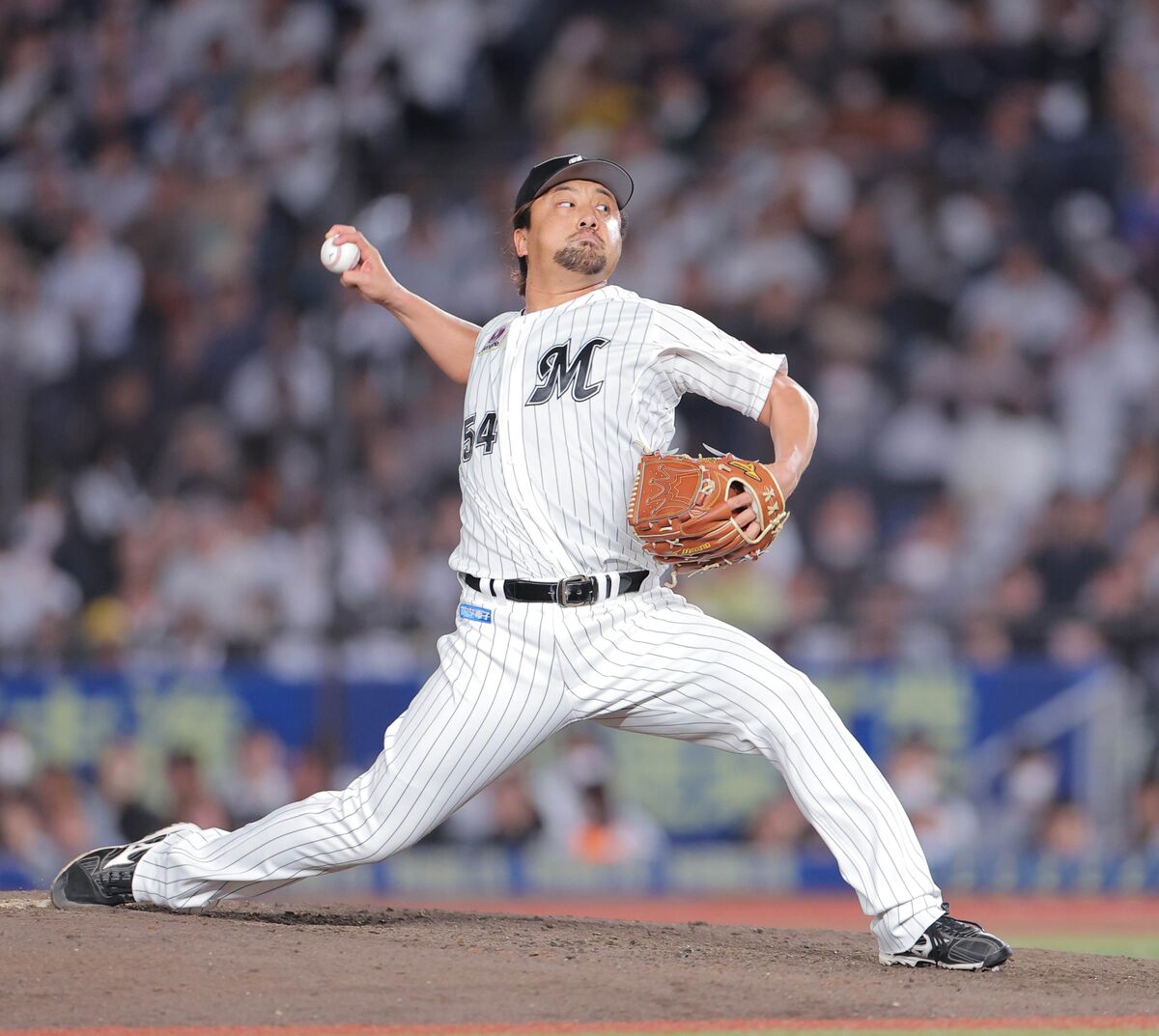 ばけもんw on Twitter: "RT @hochi_baseball: 【 #ロッテ 】本拠地での空中戦に敗れた吉井理人監督は2被弾の沢村拓一に「いつも頑張ってくれているので」 #千葉 ...