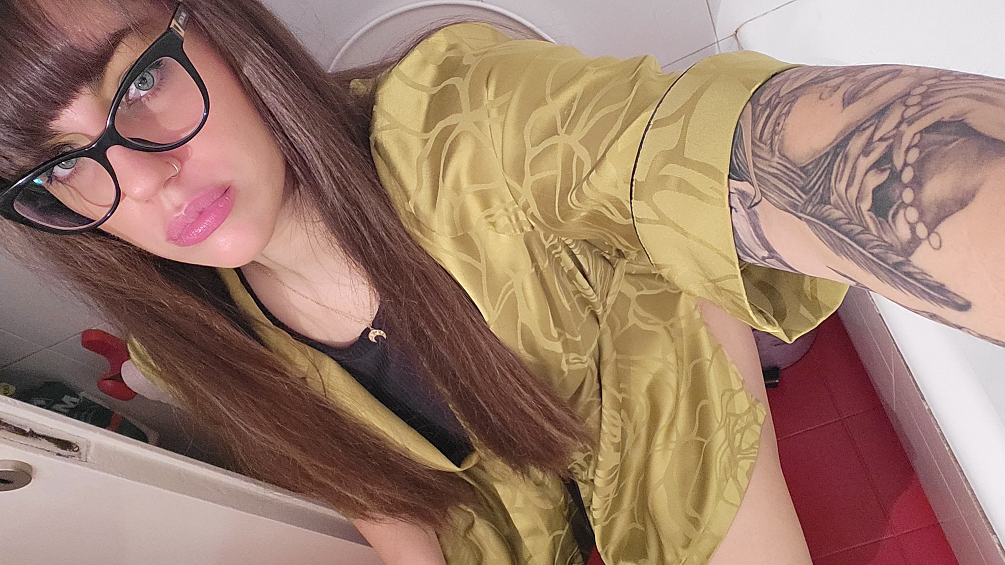 Eva_Mli on Twitter: "💩 https://t.co/KdEfpCD5Jo" / Twitter