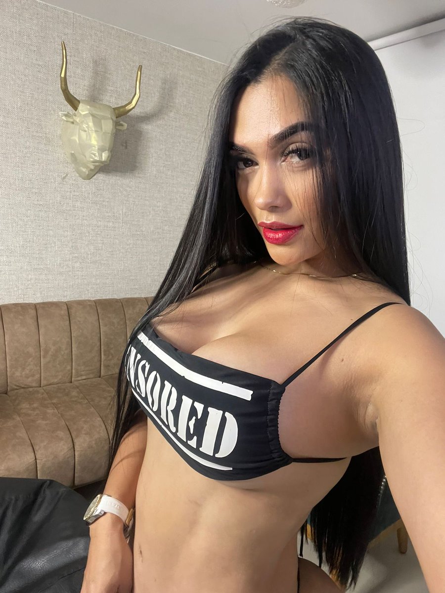 Emma_Andrew1 on Twitter: "remember follow me https://onlyfans.com/emma_andrew Hey Guys! I'm now ...