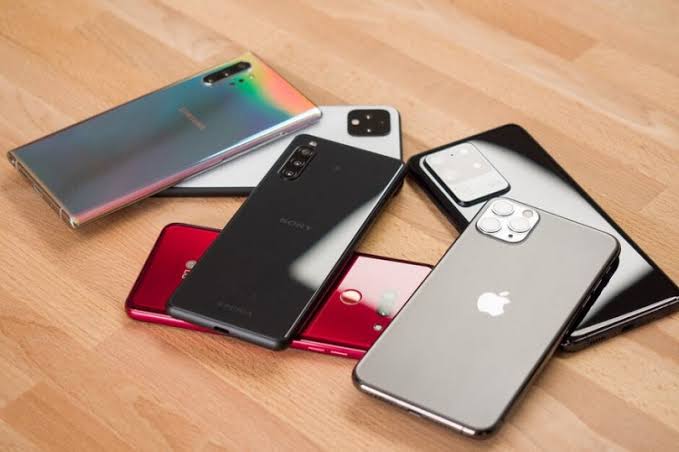 𝗝𝗶𝗻𝘀𝗶 𝘆𝗮 𝗸𝘂𝗯𝗮𝗱𝗶𝗹𝗶 𝗳𝗼𝗻𝘁𝘀 𝗸𝘄𝗲𝗻𝘆𝗲 𝘀𝗶𝗺𝘂 𝘆𝗮𝗸𝗼 Kama ulikua ujui ni muhimu ...