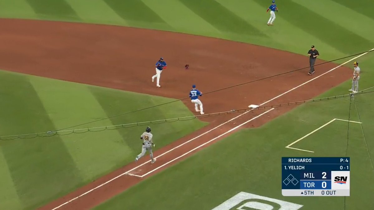 Toronto Blue Jays On Twitter Just Your Ordinary Super Casual 3 1