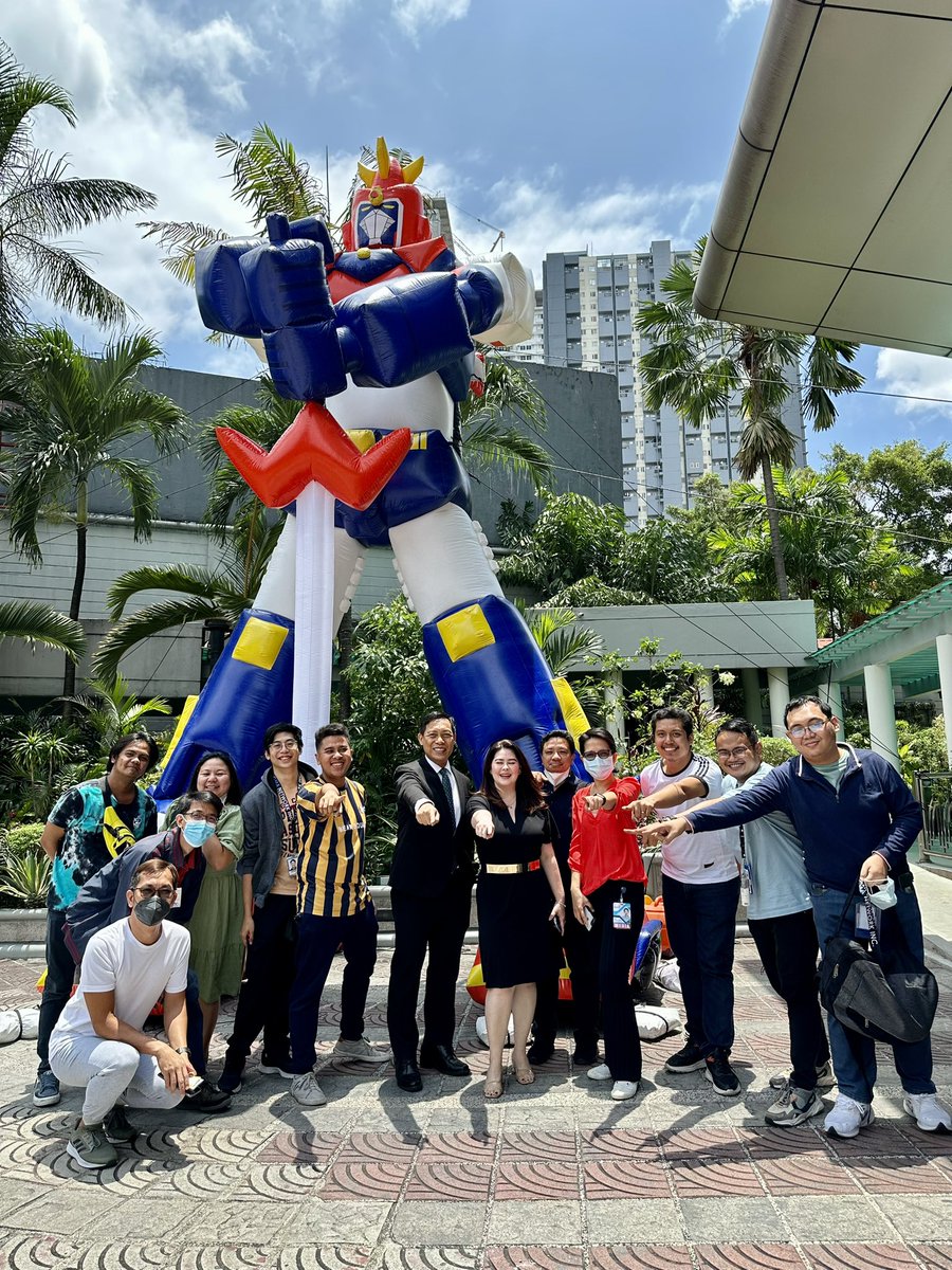 Raffy Tima on Twitter: "Dahil ang mga nagbabalita, nakiki volt in din! Balitanghali staff with ...