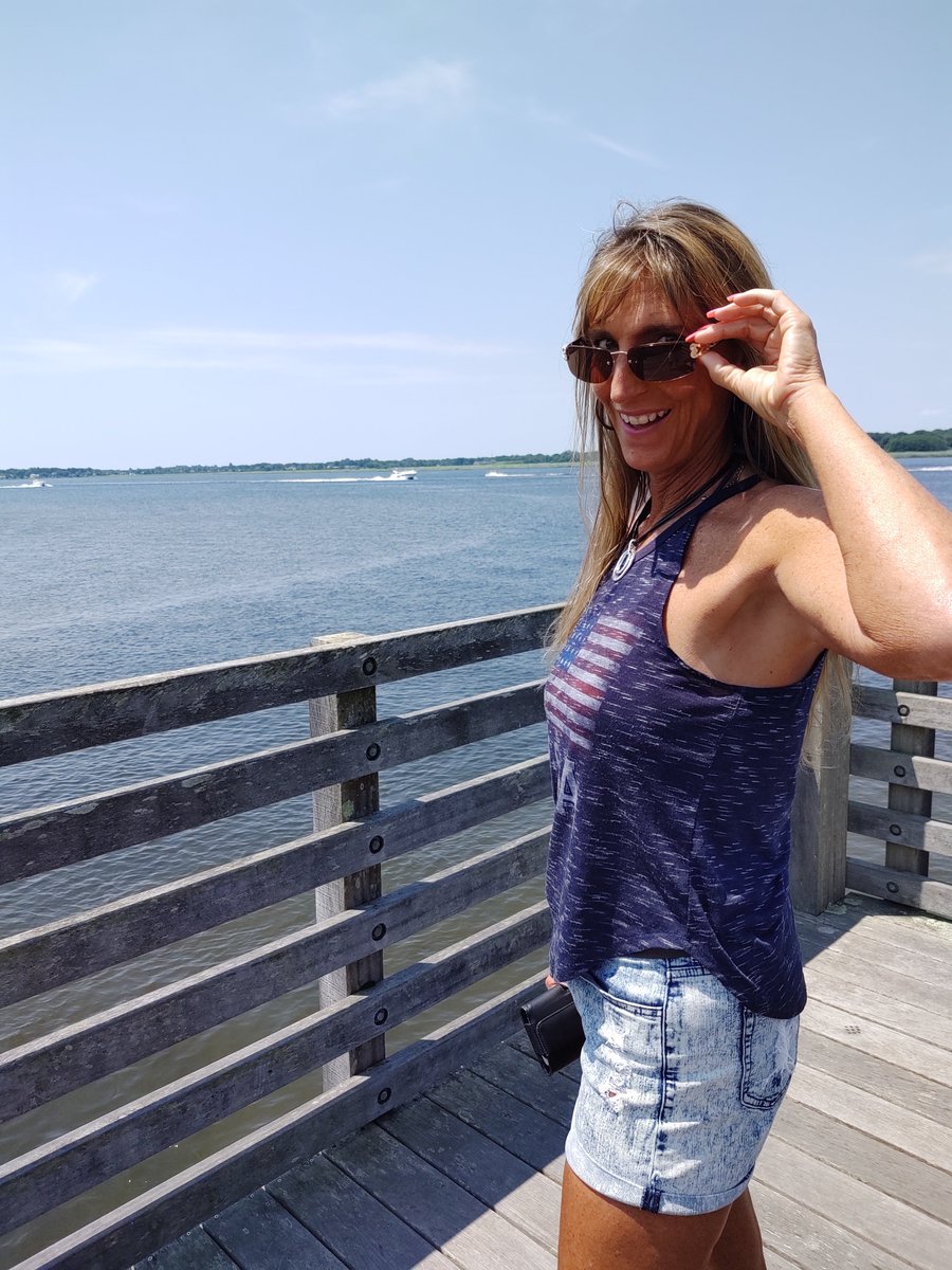 Milflynnxxx On Twitter Heading Out In The Boat This Afternoon And