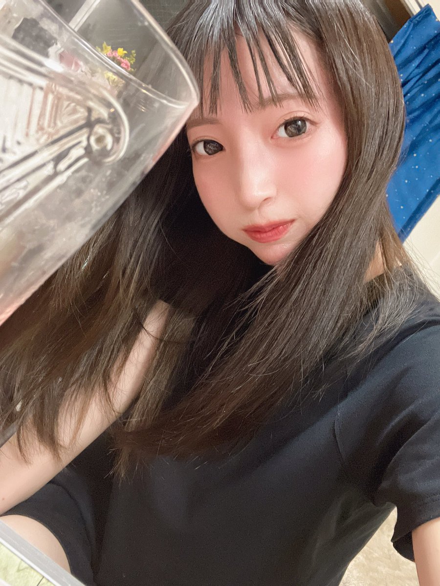 冬愛ことね 🍒☆ °祝4周年! On Twitter 一口で赤くなる、、、🥹