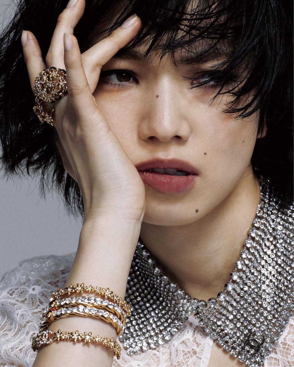 nana komatsu source on Twitter: "Komatsu Nana for commons&sense magazine. #小松菜奈"
