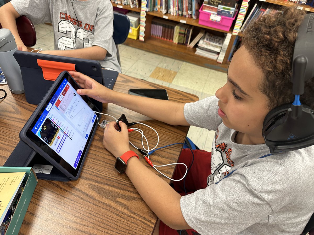 Micro:bit Educational Foundation on Twitter: "RT @kefalastech: Another ...