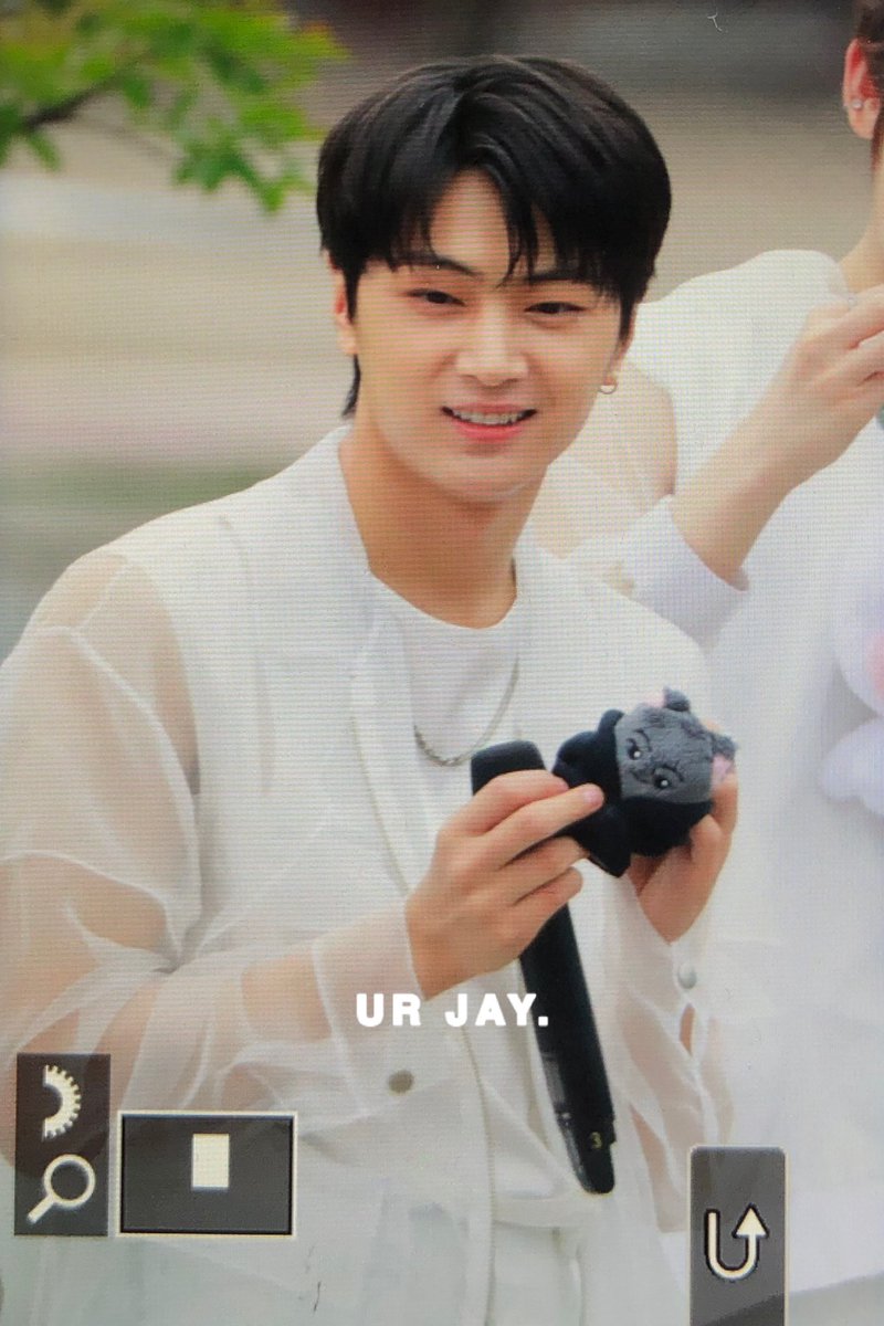UR JAY. on Twitter: "230602 귀여워🐈‍⬛ #제이 #JAY #박종성 #엔하이픈 #ENHYPEN #DARKBLOOD"