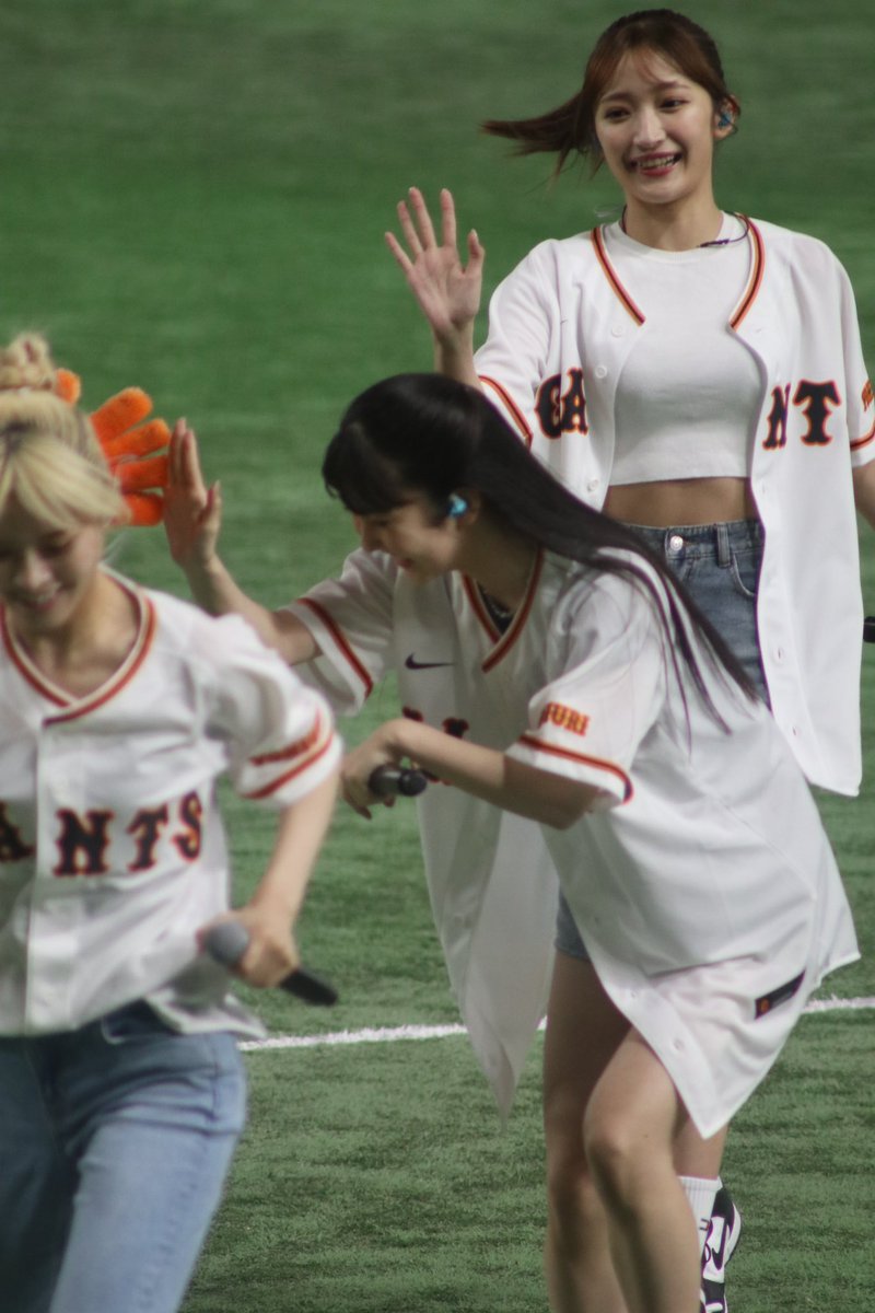 もじゃもじゃ(MOじゅ🤢) on Twitter: "6/2 東京ドーム 巨人-北海道日本ハムファイターズ Girls² 小川桜花 #小川桜花(Girls² ) #Girls2 ...