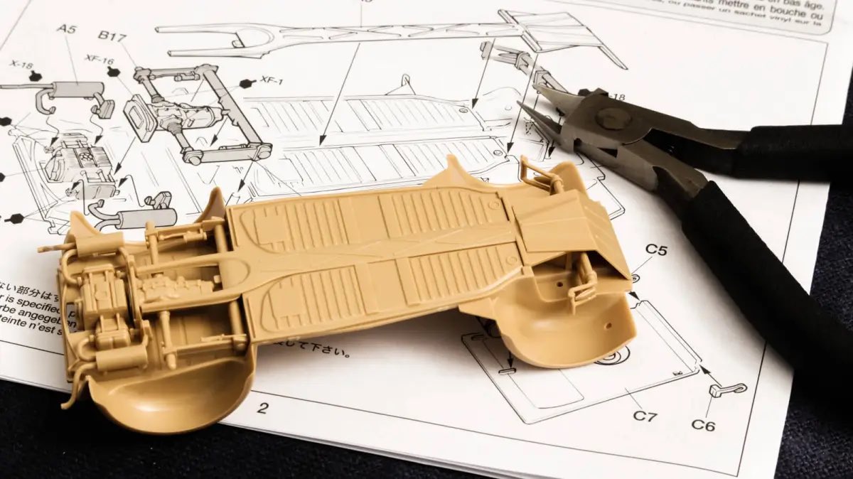 タミヤ スケールモデル on Twitter: "RT @NippperCom: キューベルワーゲン、最初の車体の裏面を作る工程が本当にぐっと来る。僅かなパーツを接着するだけで、急に精密な何か ...