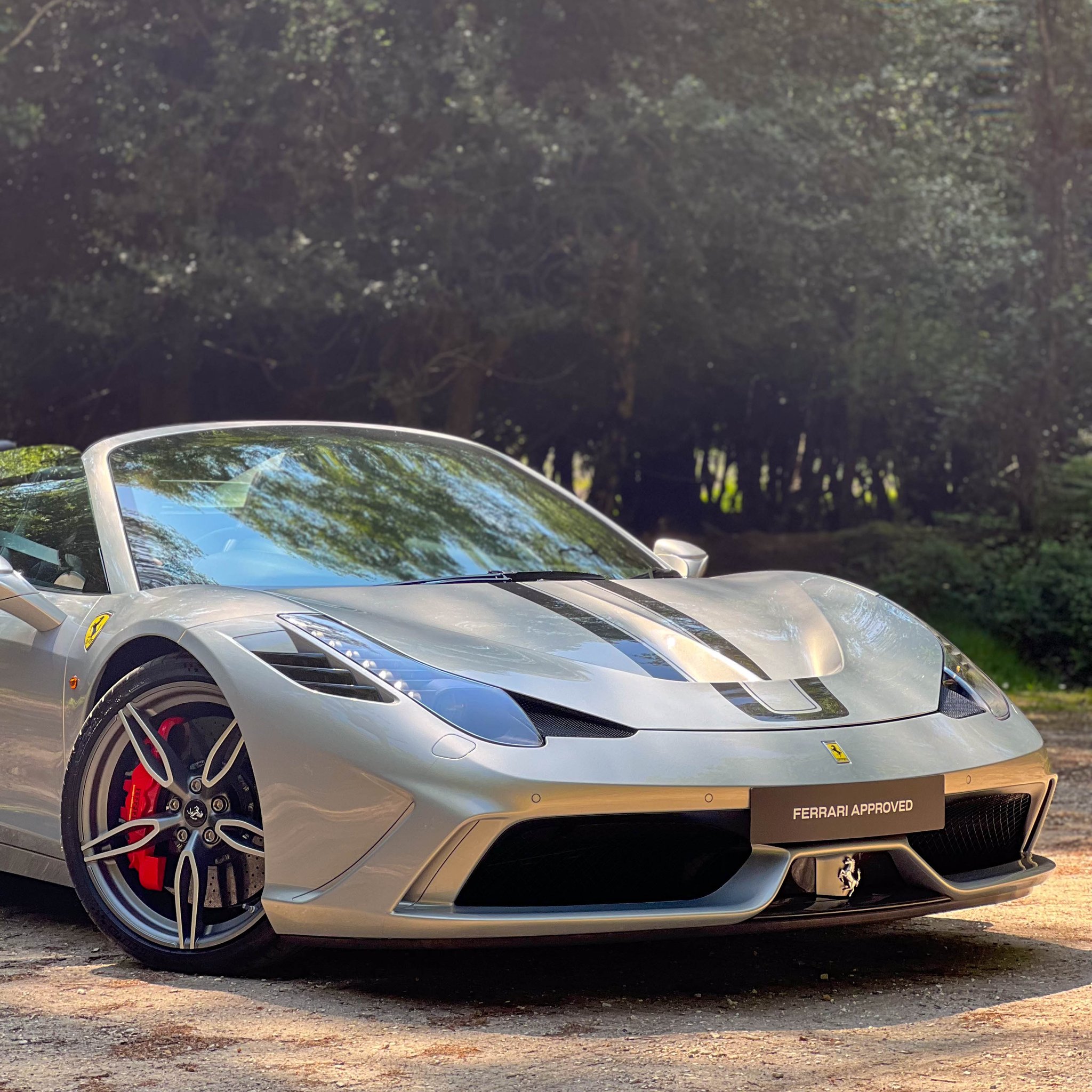 Meridien Modena Ltd on Twitter: "Soaking up the sun in this 458 Speciale Aperta. Pure automotive ...