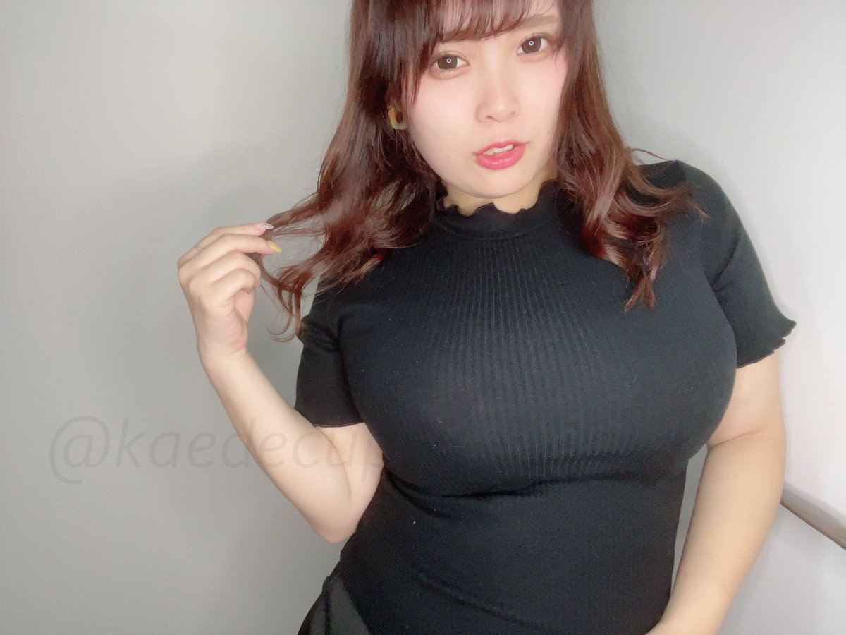 かえでかぱい🌻🐣💫🍋 On Twitter この前当たり少なかったから 今日もブラの色当てゲームしよ🕹 リプライでブラの色予想して 当たっ