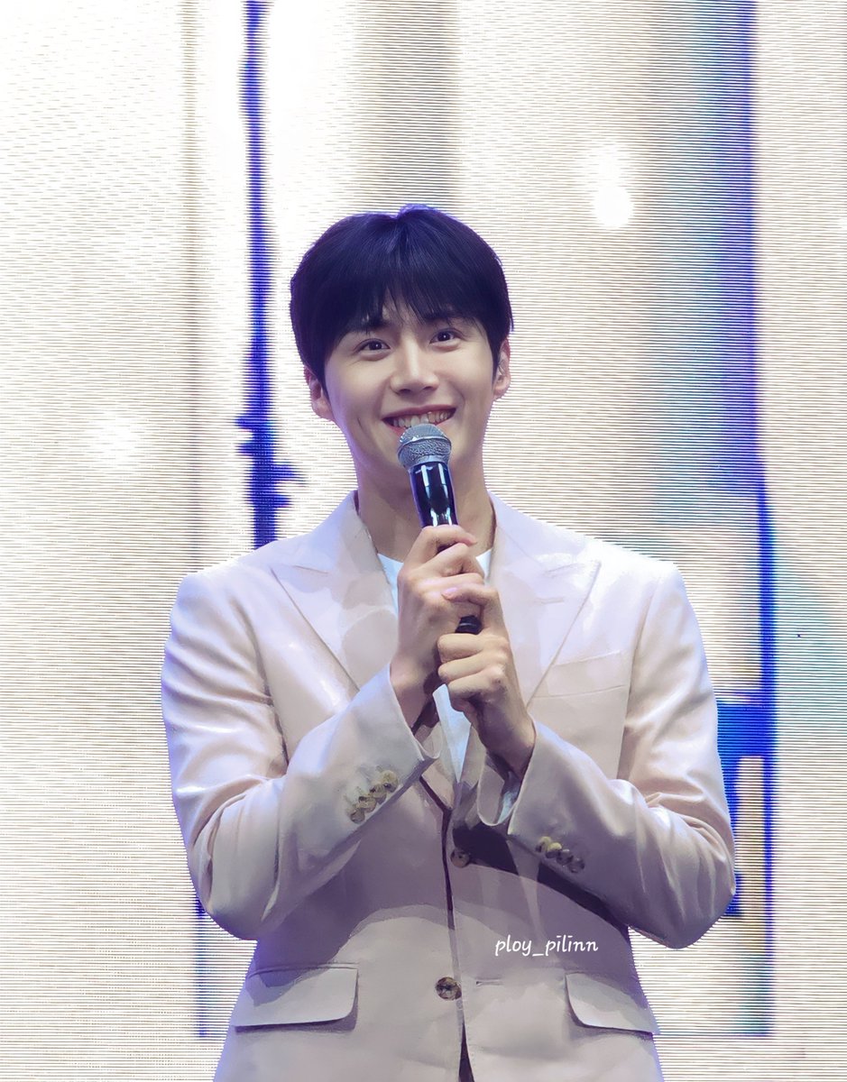 Ployploy on Twitter: "Day - 2 🩵 เจ้าความสดใส #KimSeonHoInJKT #KimSeonHoInJKT2023 #kimseonho #คิม ...