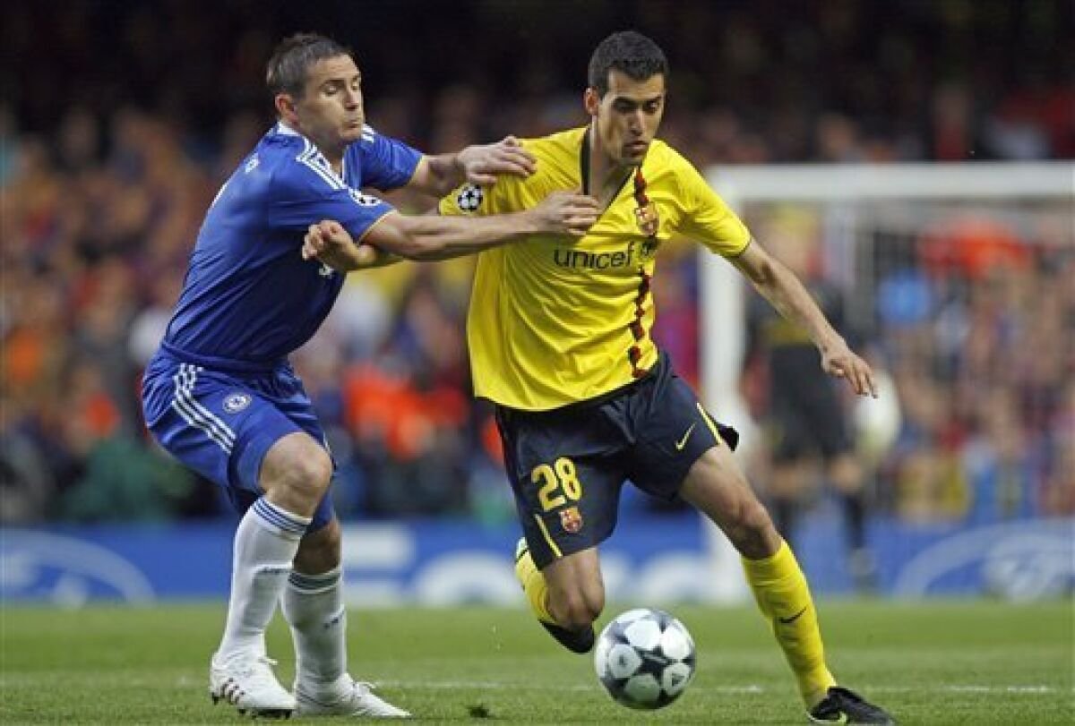 At 19 years old, Sergio Busquets played a key role as Barcelona B ...