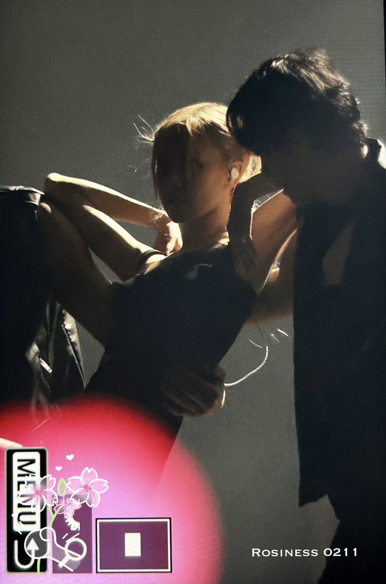 RoseGoldVN ☀️ on Twitter: "RT @Rosiness_of0211: 230603🤍BORNPINKinOSAKA 무대체질..! 😭😭😭😭 #블랙핑크 #로제 ...