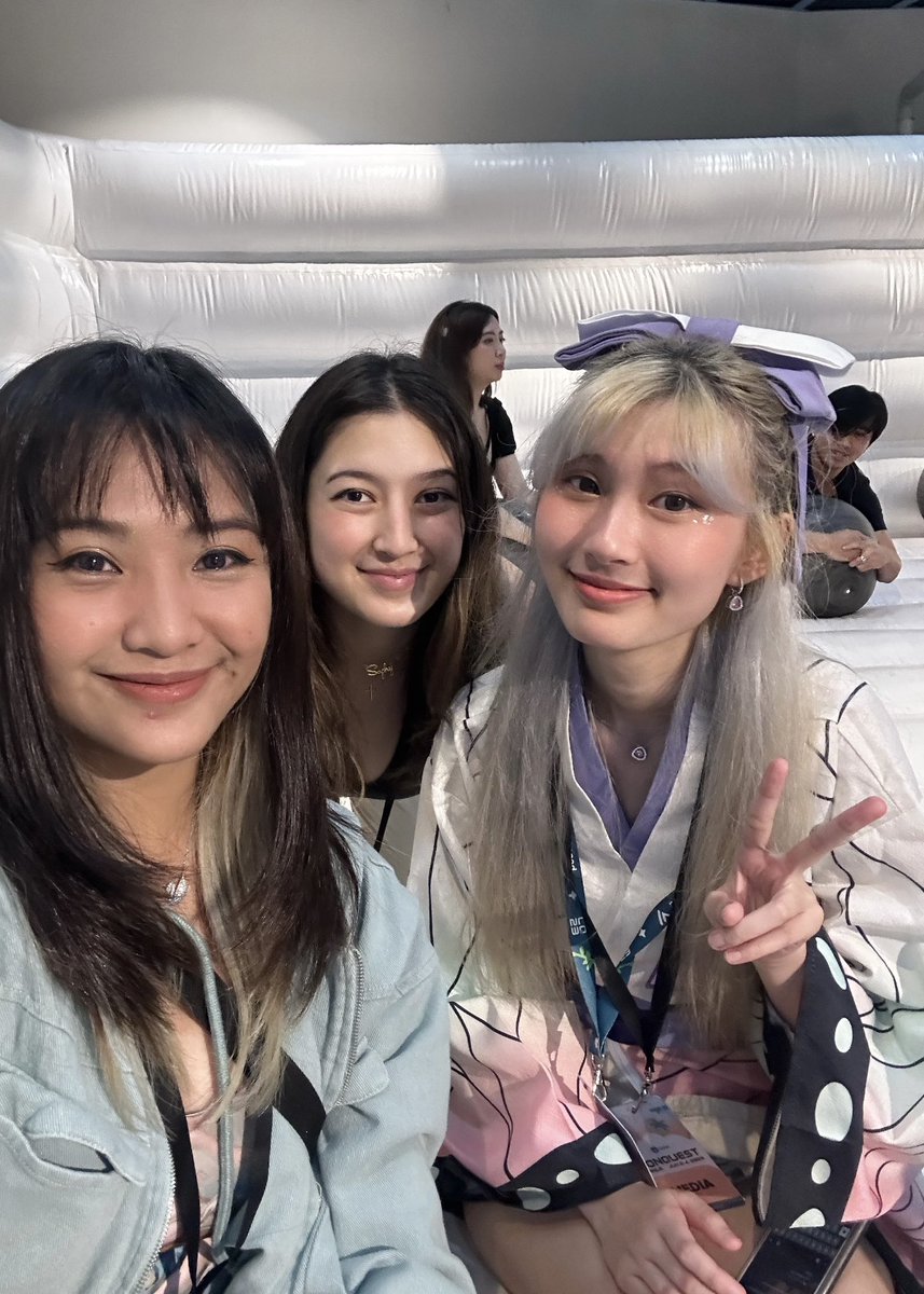 HimesamaTV on Twitter: "Today was fun. Thanks for having me at Twitch afterparty! Thank you for ...