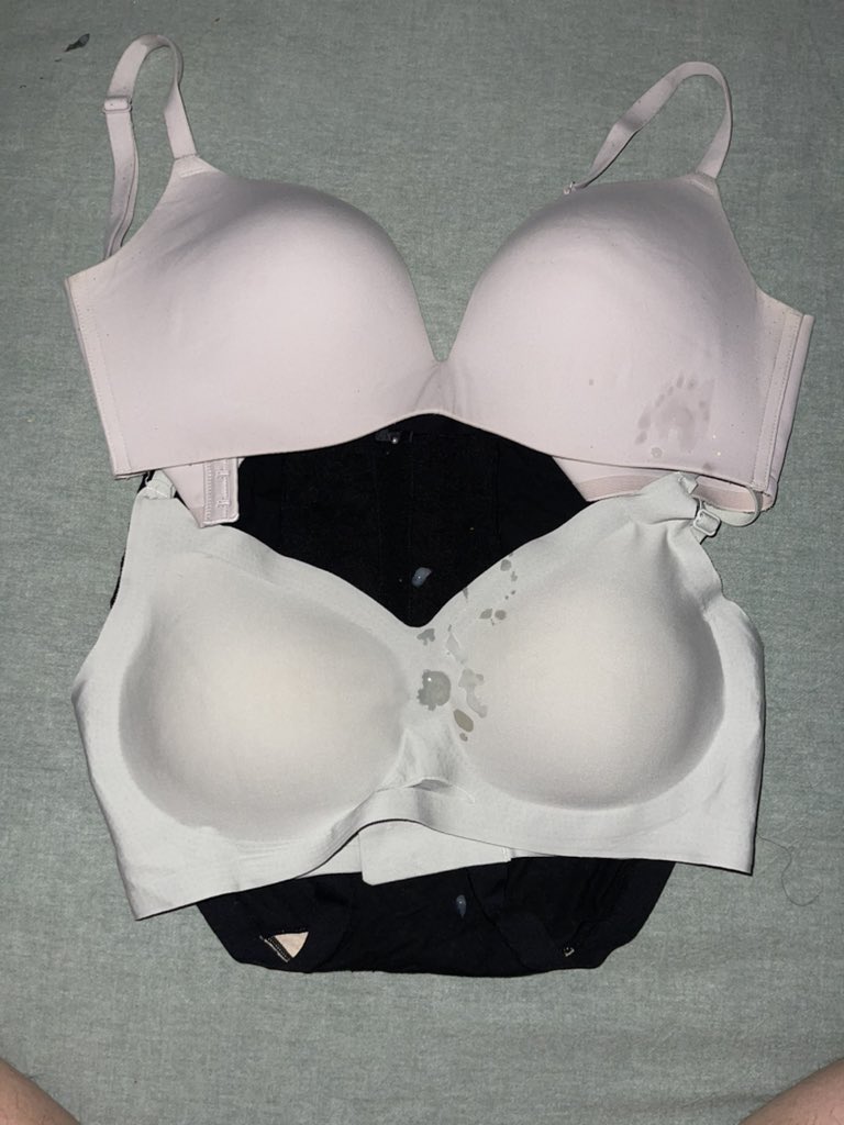 打胶表姐射内衣（扫楼） on Twitter: "天天爆射女大学生的胸罩有点吃不消啊 爆射75C大奶罩 #射屏 #射罩 #射内衣 #扫楼 #打胶 #射屏投稿 #射丝袜 #射高跟 #射奶罩 #射 ...