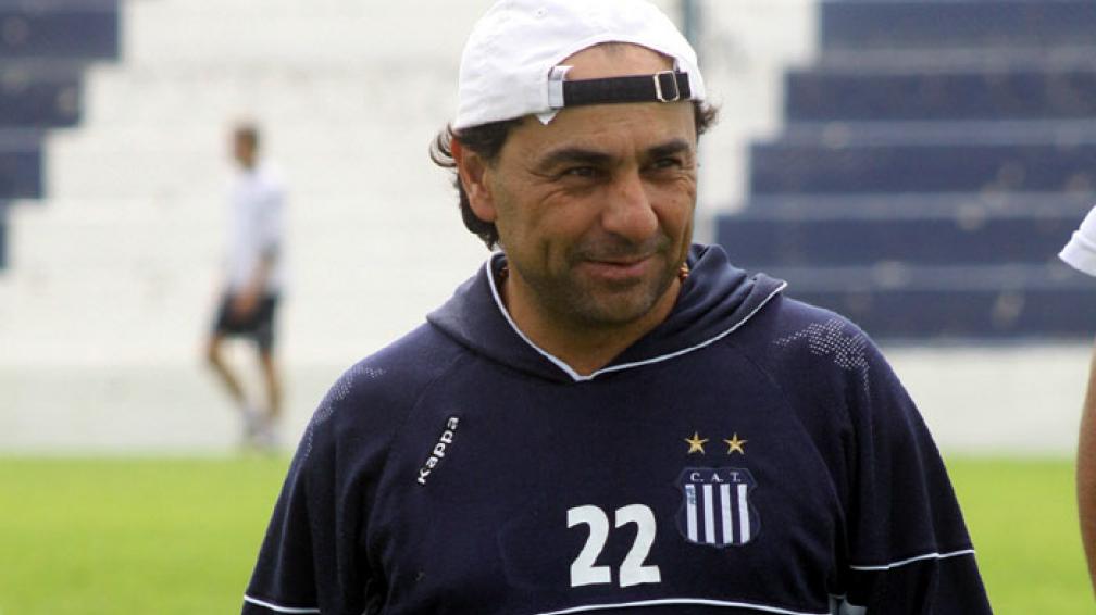 'Sapito' Coleoni: el ascenso a la Primera Nacional, su experiencia en ...