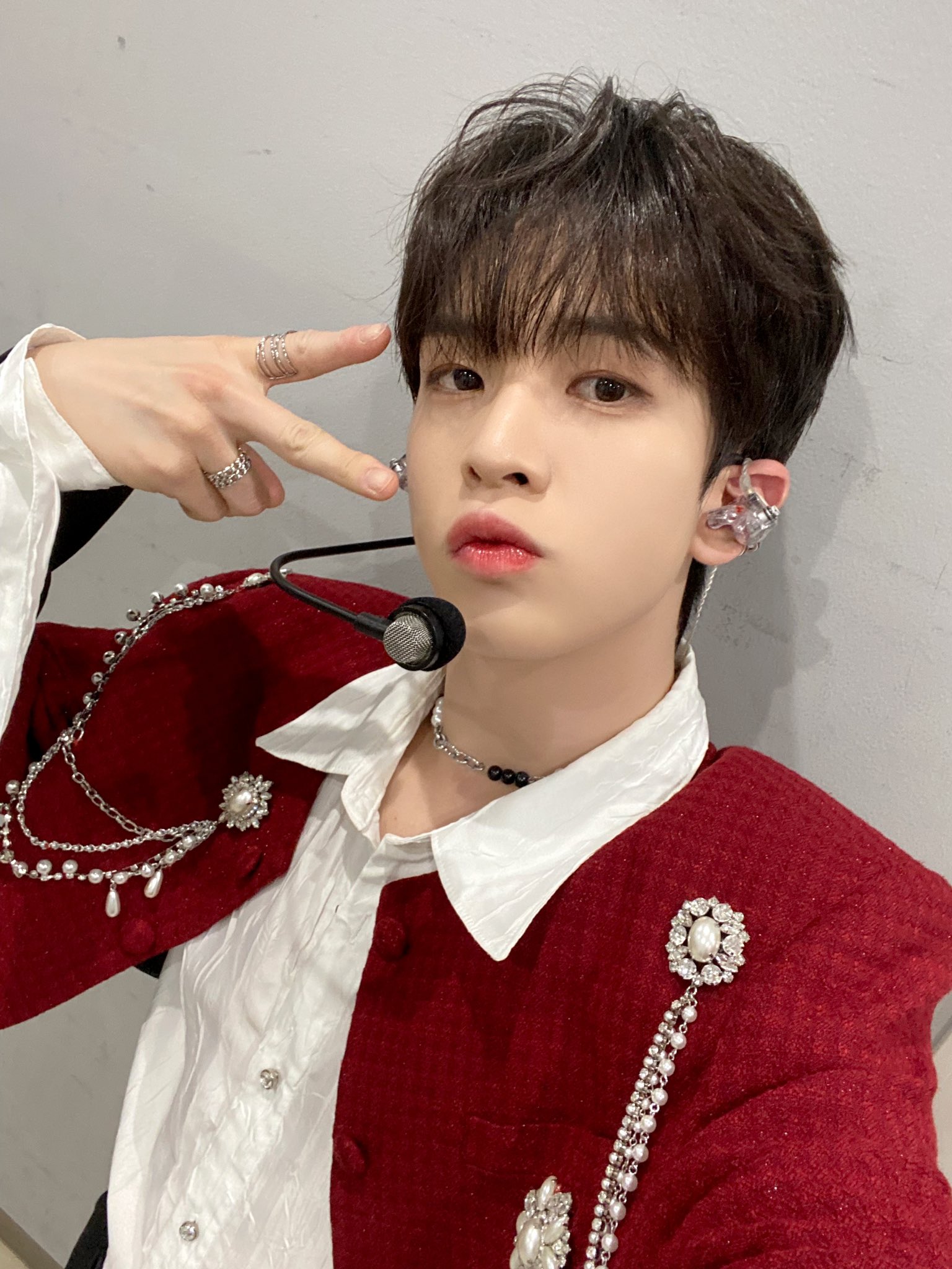 덩그러니 (@meojo04) / Twitter