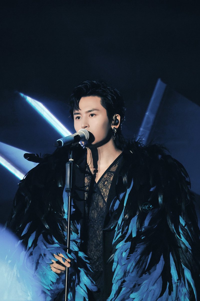 105°C_ZZH on Twitter: "230511 ZhangZhehan Primordial Theater Concert in Bangkok📷 #ZhangZhehan ...
