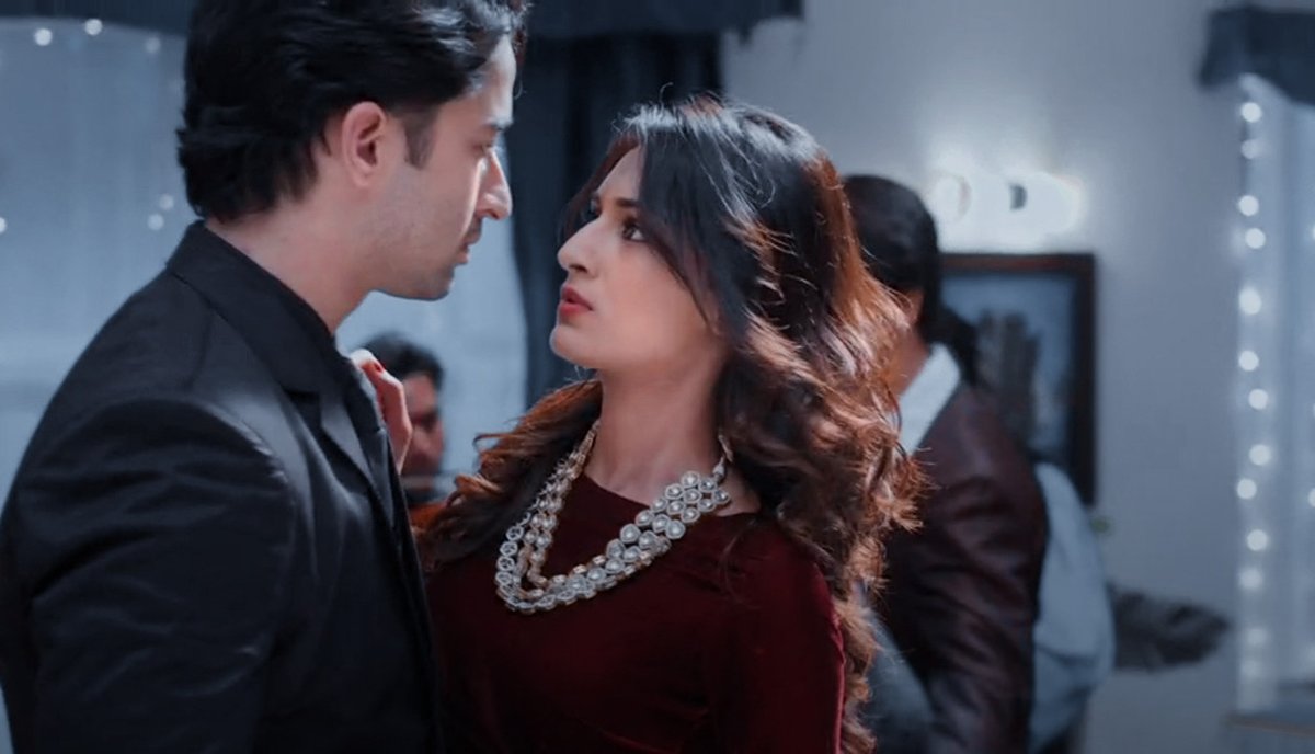 🕊 on Twitter: "Someone find out what did he eat before this dance & give him more of that coz my ...