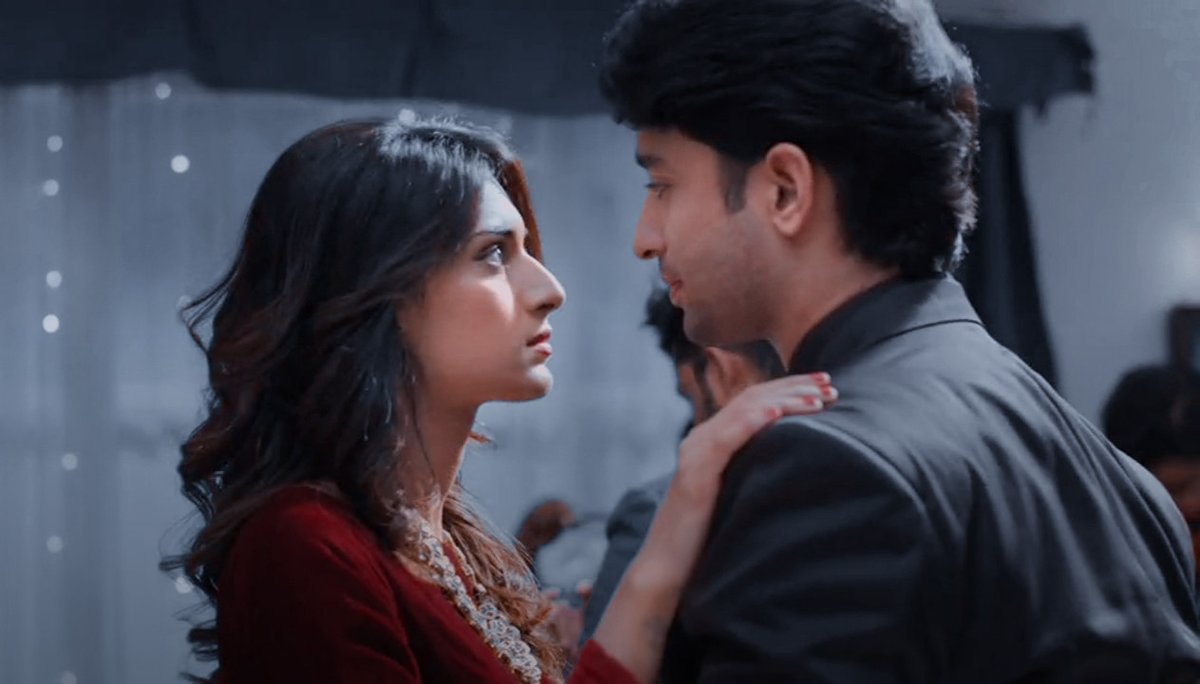 🕊 on Twitter: "Someone find out what did he eat before this dance & give him more of that coz my ...