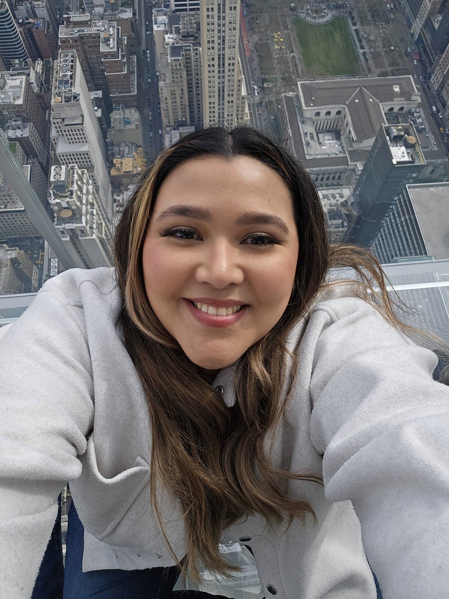 Andrea Hernandez, M.D. on Twitter: "Just found out I was awarded intern of the year!! I am ...