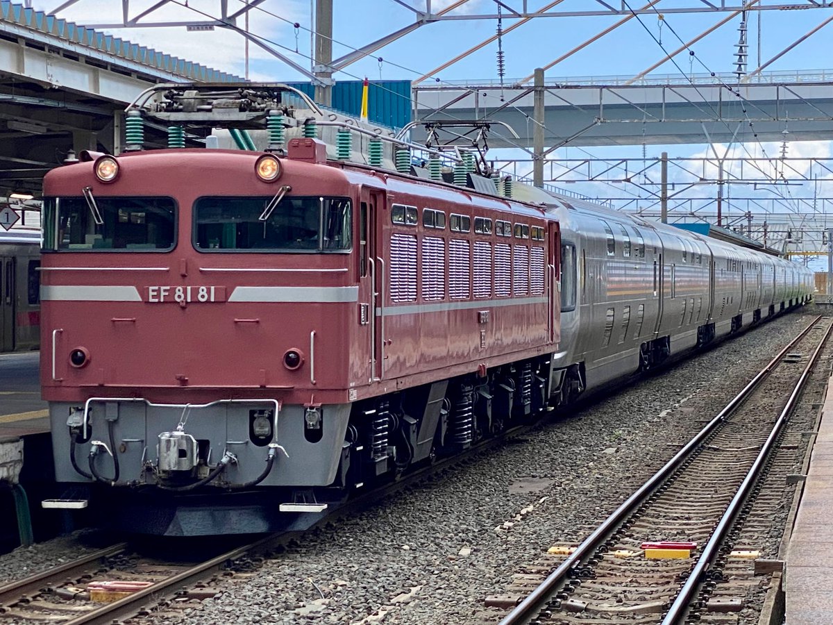 イノミク2🌸 1252LOVE🍏💕 on Twitter: "JRあおもり駅 カシオペア紀行 EF8181 E26系12両 久しぶりにお召し機に出会いました 9時47分返却回送出発しました🌸💦 ...