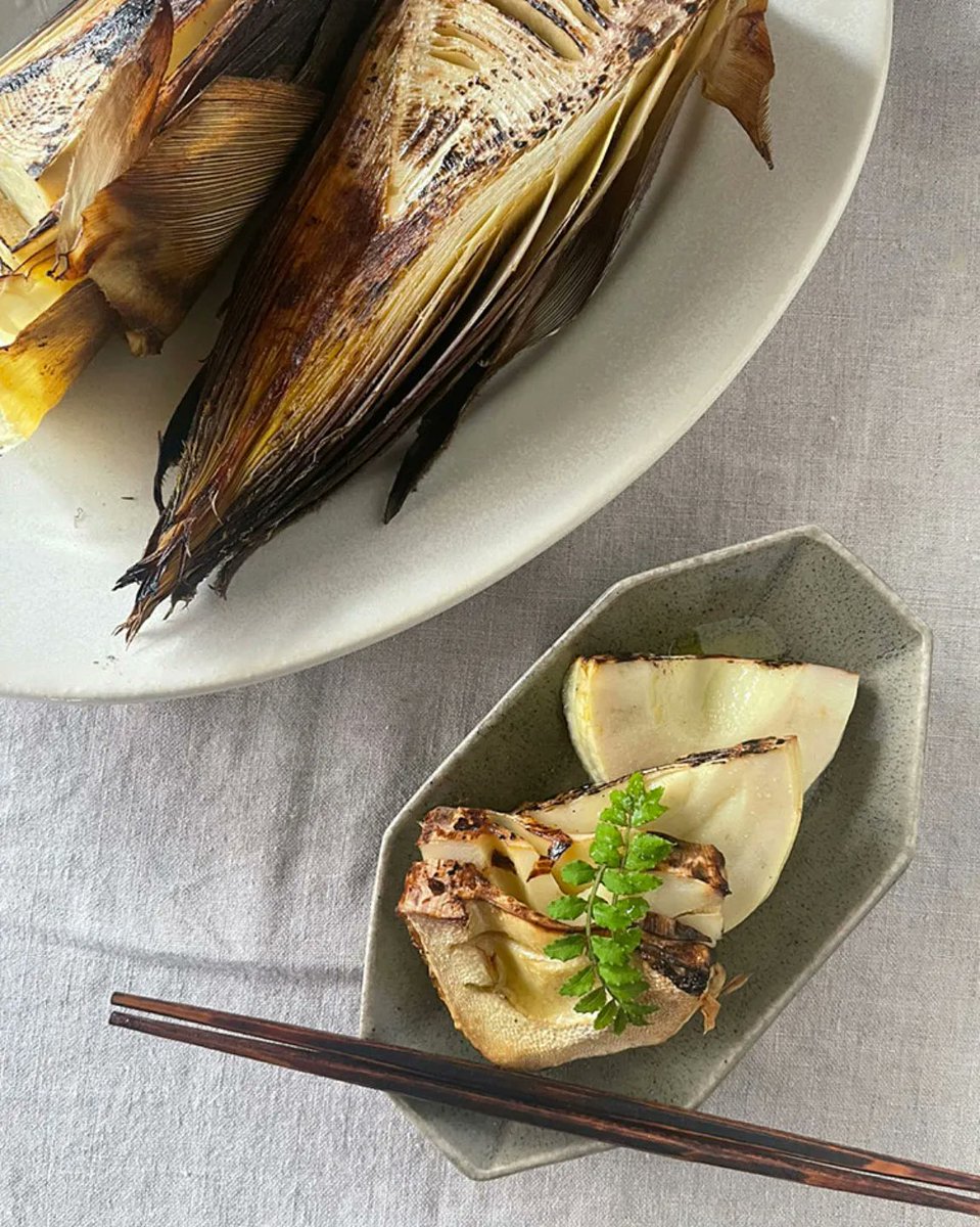 GINZA on Twitter: "簡単にできる！『筍のまるごとオーブン焼き』。ホクホクの食感はもちろん、香ばしい焼き目＆優しい色みが目でもおいしい。 https://buff.ly ...