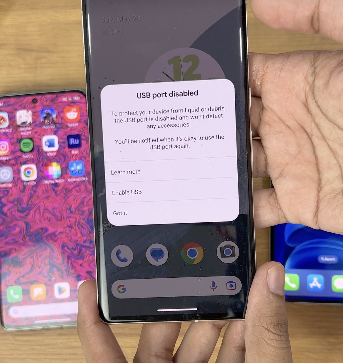 TechDroider on Twitter: "Apple iPhone 14 Pro Max vs Samsung S23 Ultra vs Google Pixel 7 Pro vs ...