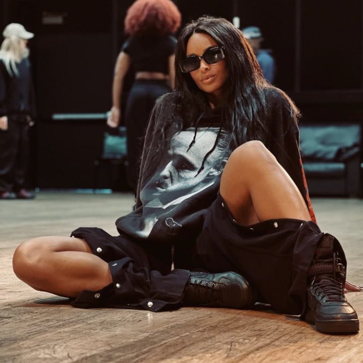 Celebs Love Ciara on Twitter: "RT @AKidNameTraveee: I’m ready and like:"