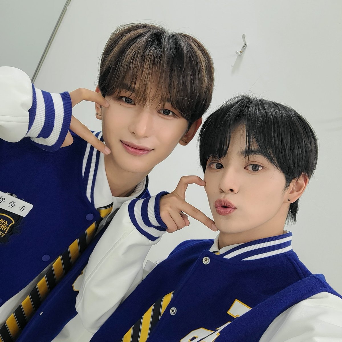 . on Twitter: "🐈🐈‍⬛ #유준원 #YUJUNWON #준원 #HONGSUNGMIN #홍성민 #소년판타지 #FANTASYBOYS"