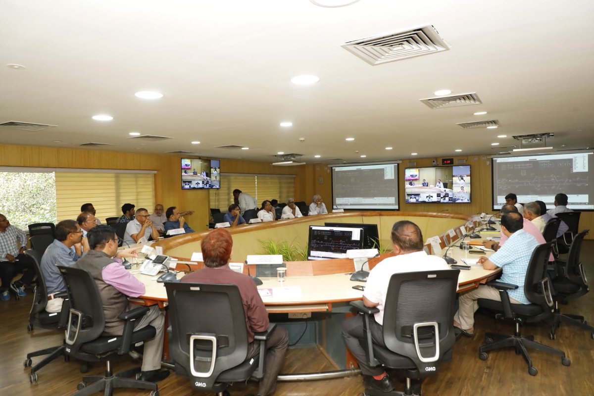 Indian Railway News on Twitter: "RT @SCRailwayIndia: Shri Arun Kumar Jain, GM, SCR instructed ...