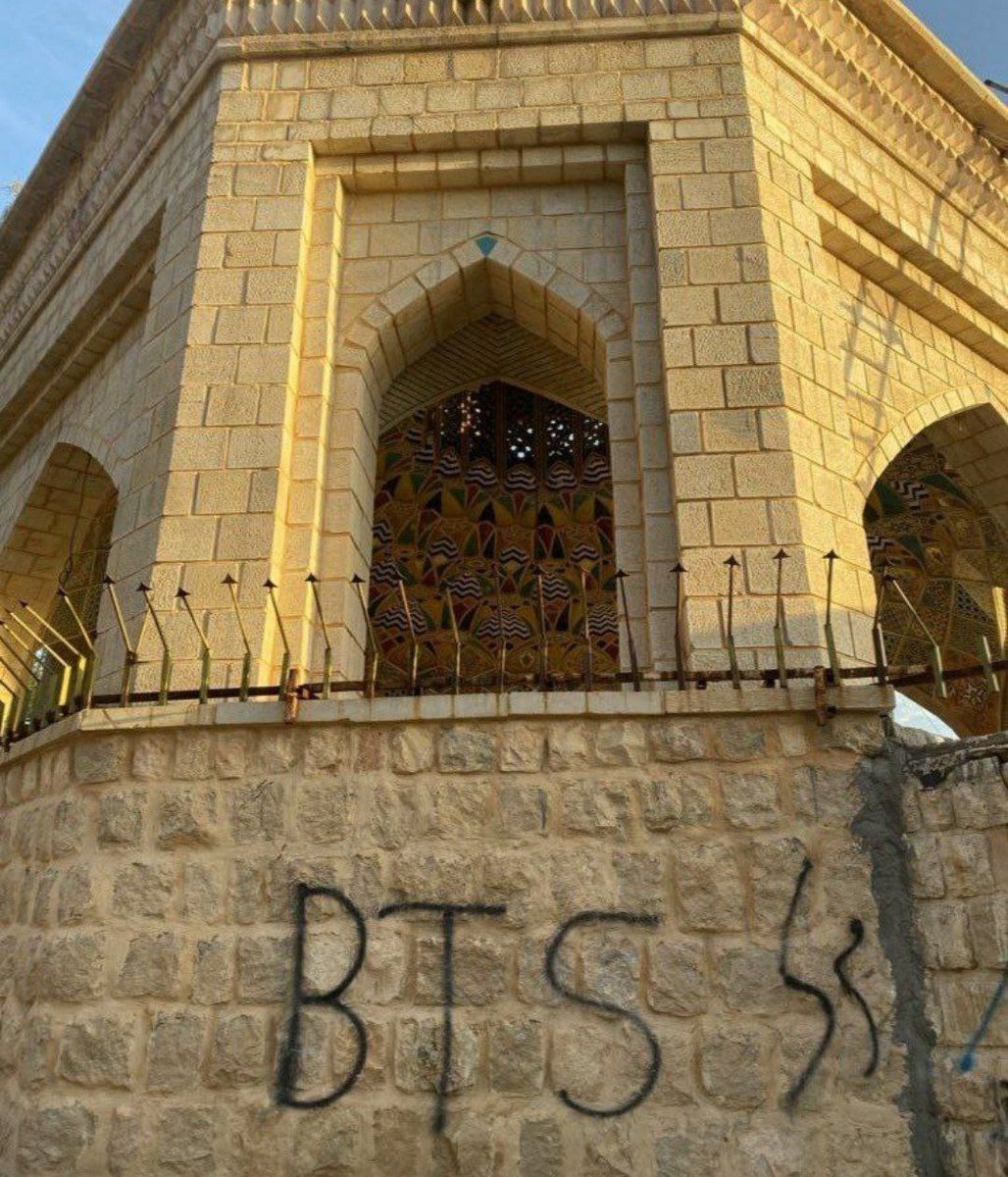 Huntressbec On Twitter یه مشت آدم گاو و احمق و بی شعور که حالا این