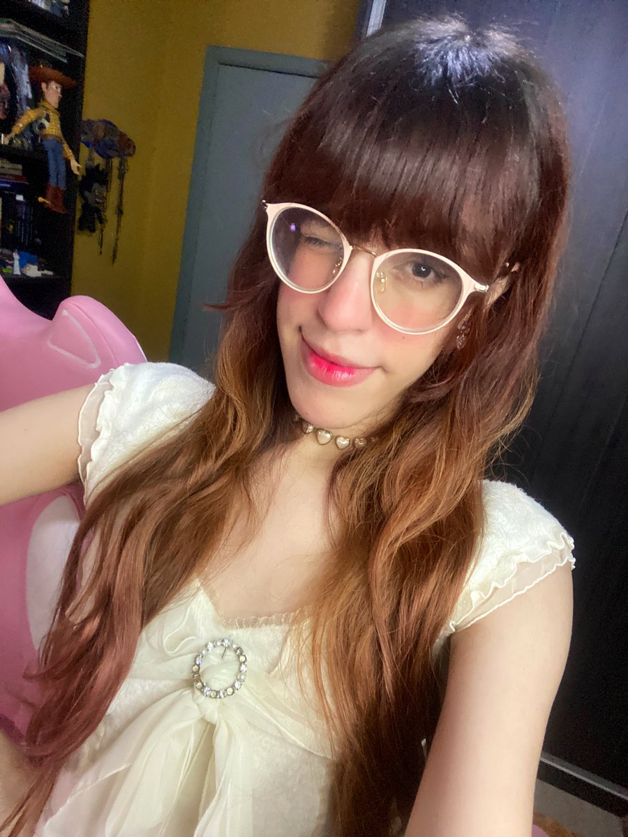 MingMing FÃ DA JUNY🐰 on Twitter: "cabelo curto/ cabelo grande"