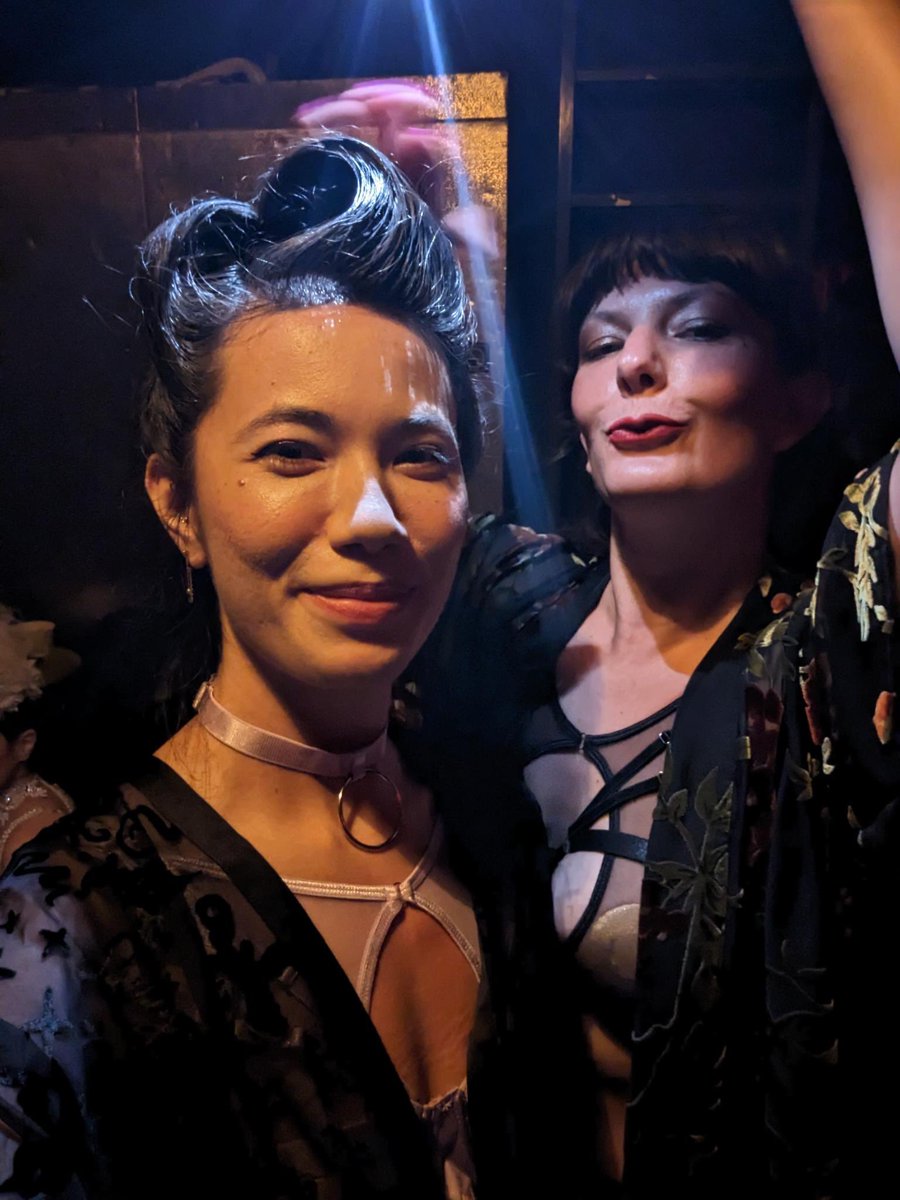 Kissmedeadlydoll on Twitter: "Post performance joy w/ @lilykasai ️ ️ ️ after our little pinup ...