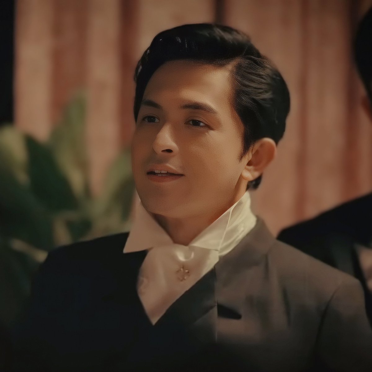 rain 💛💙 on Twitter: "pretty gf 🤝 obsessed bf"