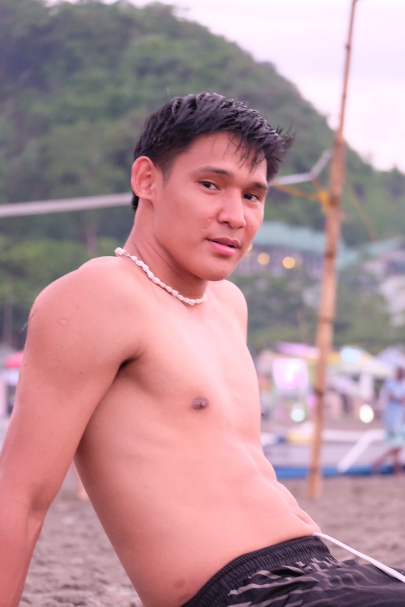 casoyyy 🌻 on Twitter: "Gboy fan na fan mo ‘ko oh 😁🫶"