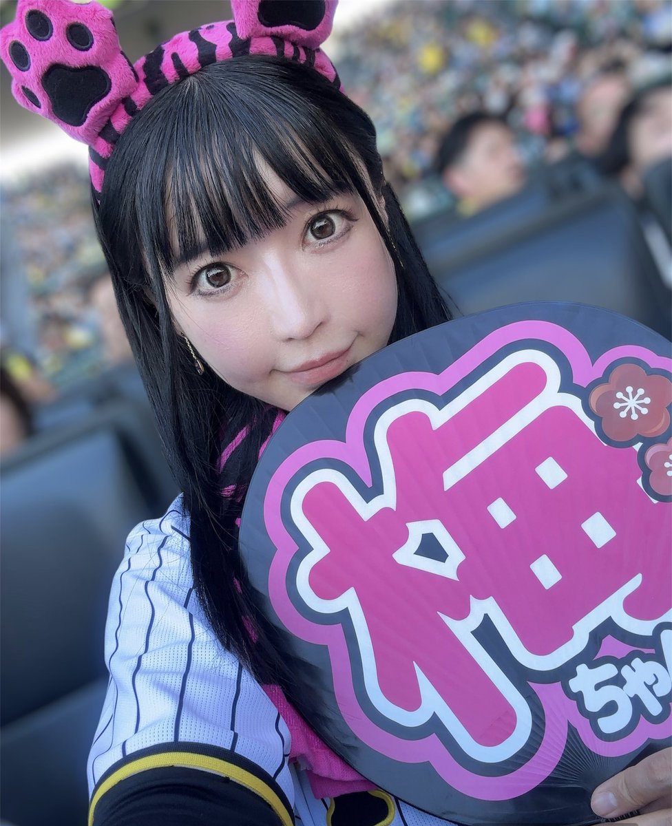 みねりおTikTok120万人突破YouTubeでASMR始動中(@mine_riorio) さんの裏垢画像・動画 – 裏垢女子ランキングナビ